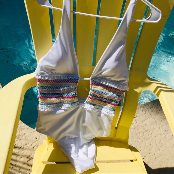 isabella rose | Swim | Isabella Rose Crystal Cove Onepiece Swim | Poshmark